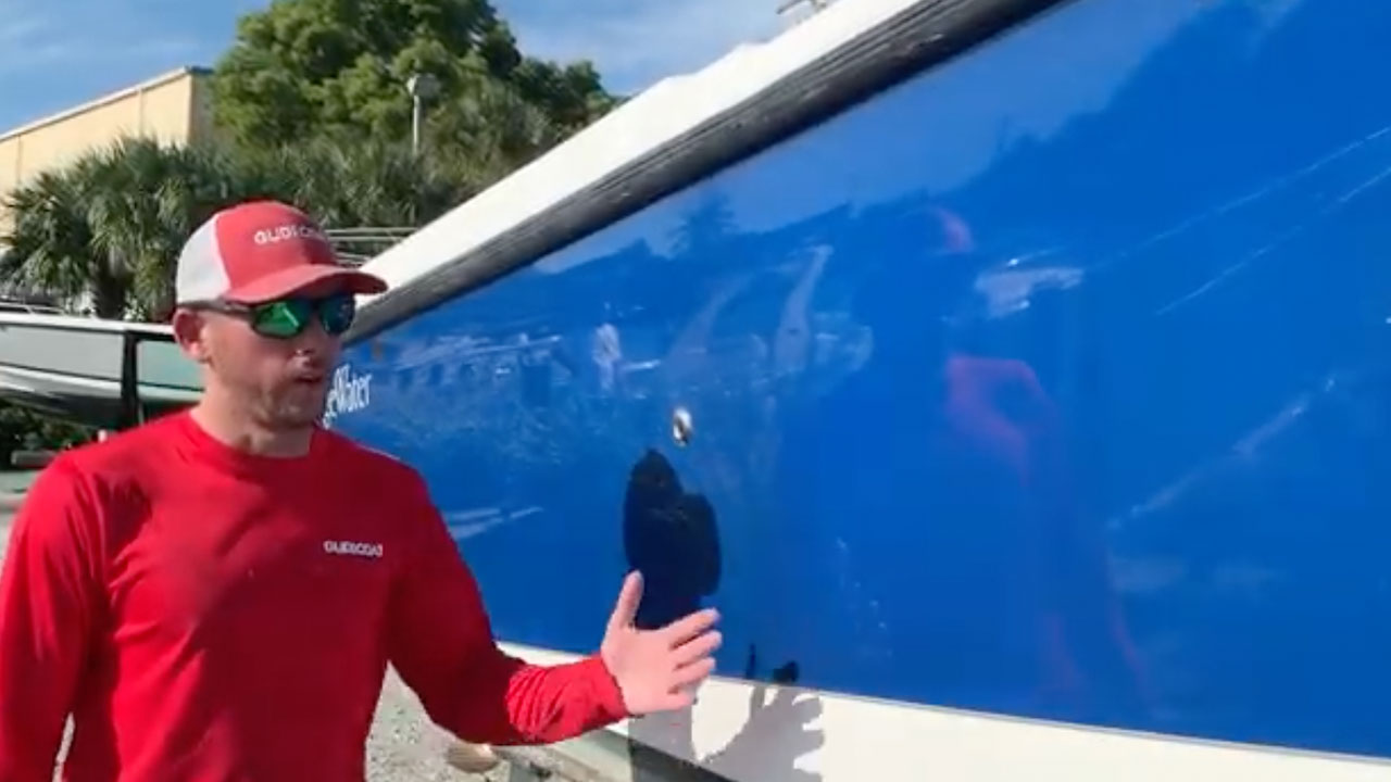 Restoration Project: 26' Edgewater Boat Oxidation Removal Glidecoat